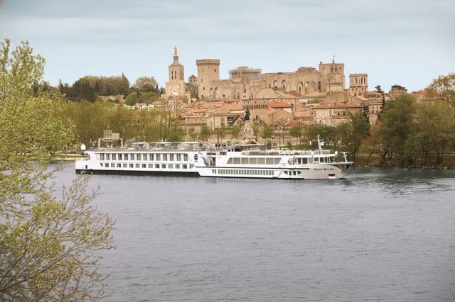 Luxury Riverboat Cruising in France - Seine, Rhone, Saone, Bordeaux
