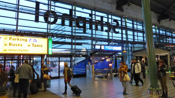 By Train and Bus from Schiphol Airport to Amsterdam