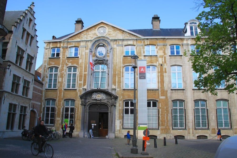 Visit the Museum Plantin-Moretus in Antwerp