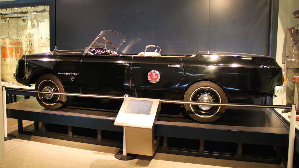 Visit the German War Museum of Military History in Dresden