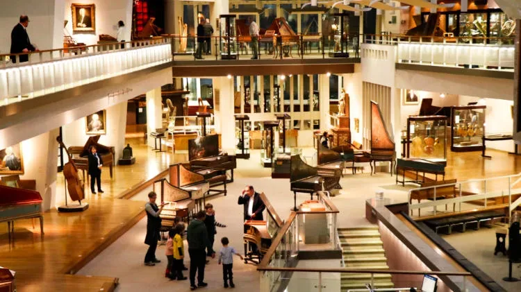 Visit the Musical Instruments Museum in Berlin