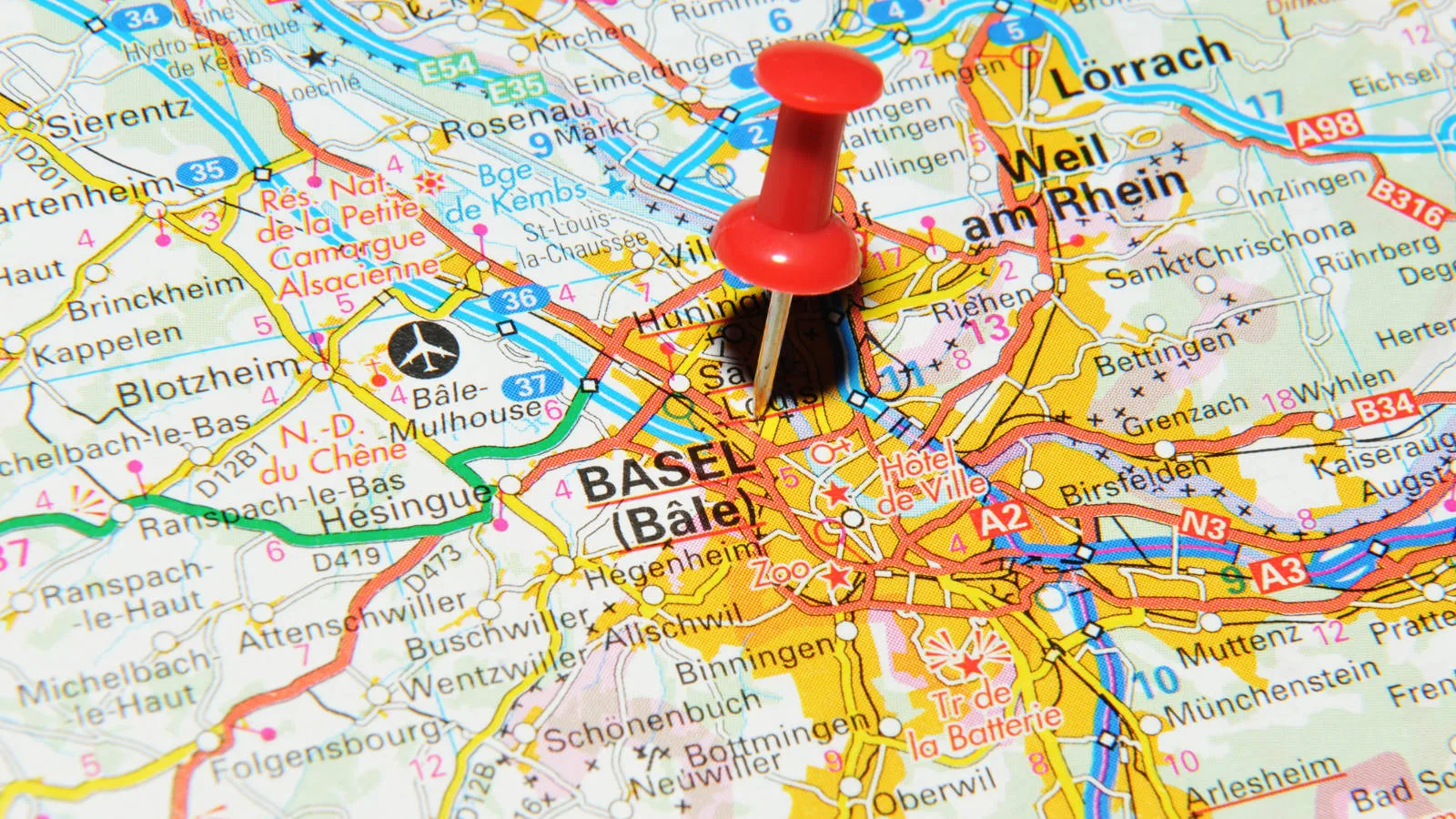 2024: Cheap Public Transportation to Basel Mulhouse Freiburg Airport